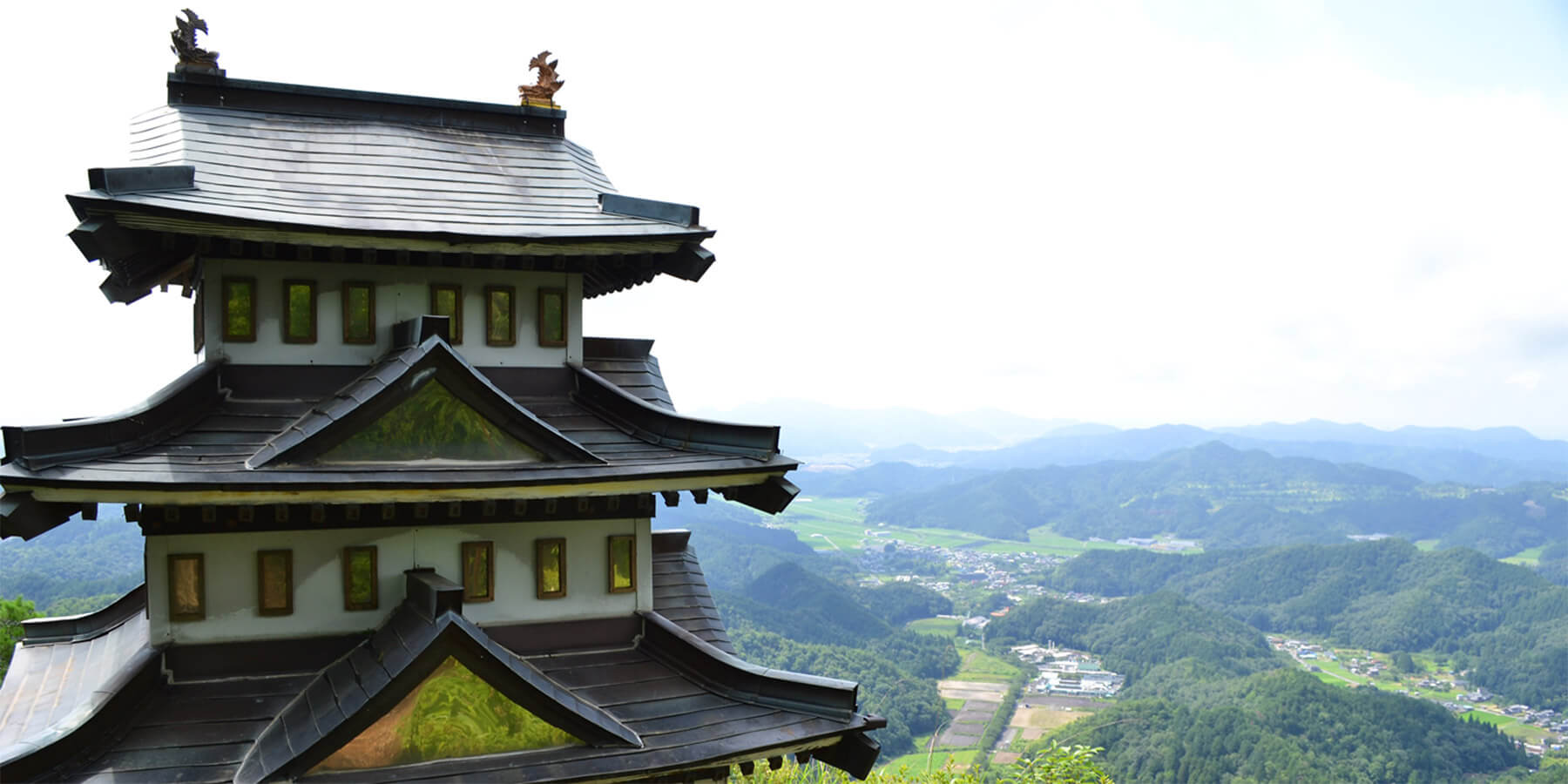 Hiking at the Oga Castle Ruins | Centrip JAPAN