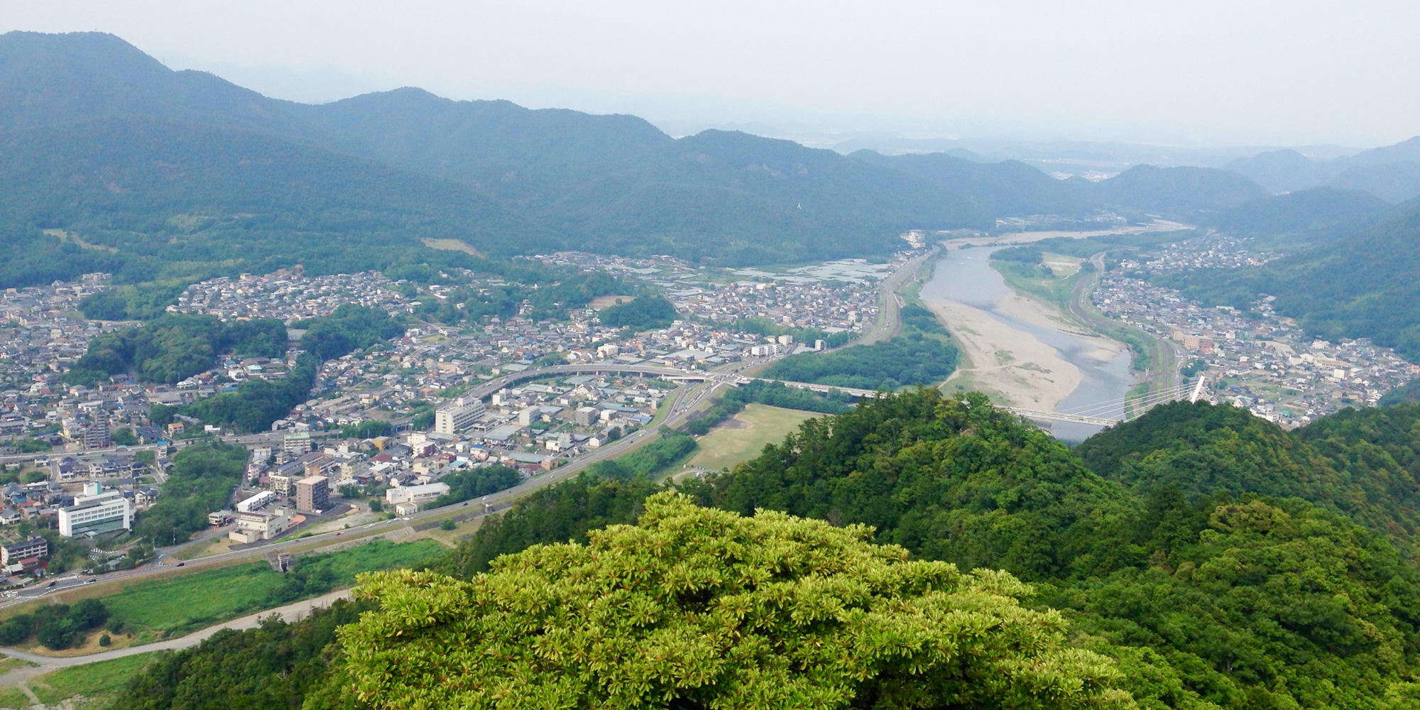 A Mountain Within A City: Mt. Kinka in Gifu | Centrip JAPAN